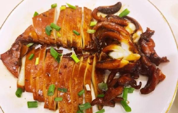 红烧墨鱼怎么做好吃又简单_家常做法窍门-第2张图片-山城妙识