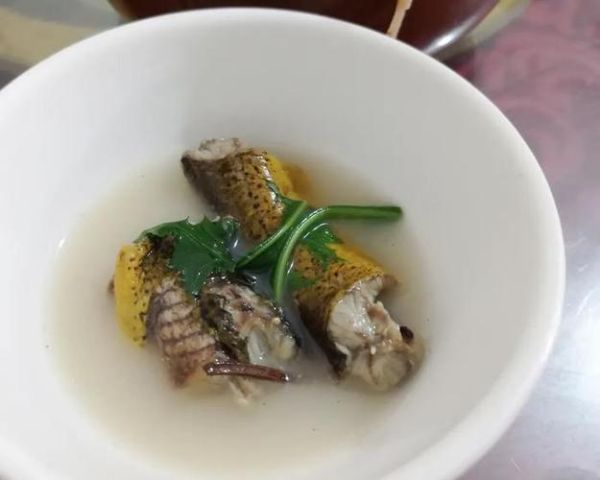 泥鳅鲫鱼汤的功效与禁忌_孕妇能喝吗-第3张图片-山城妙识 泥鳅鲫鱼汤的功效与禁忌_孕妇能喝吗-第3张图片-山城妙识