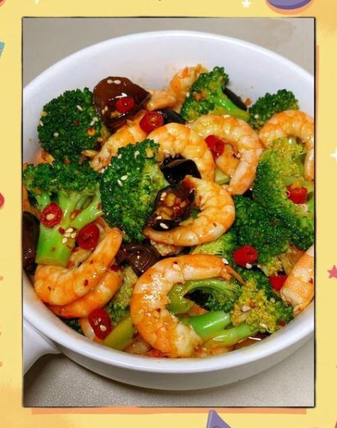 凉拌西兰花怎么做好吃_西兰花焯水几分钟才脆-第3张图片-山城妙识 凉拌西兰花怎么做好吃_西兰花焯水几分钟才脆-第3张图片-山城妙识