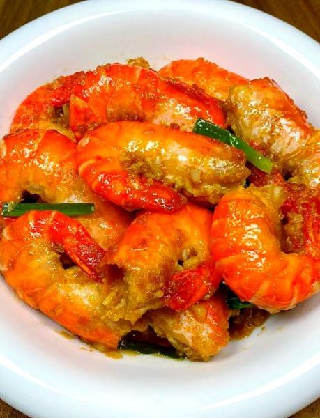 油焖香辣大虾怎么做_香辣大虾用哪种辣椒-第1张图片-山城妙识