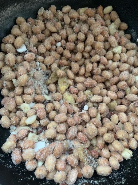 炒花生米要炒多久能熟_怎么判断熟没熟-第3张图片-山城妙识