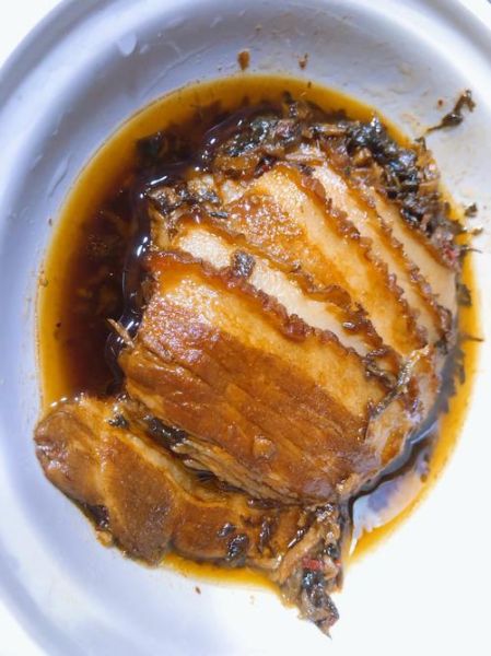 梅菜扣肉是哪个菜系_梅菜扣肉属于什么菜系-第1张图片-山城妙识