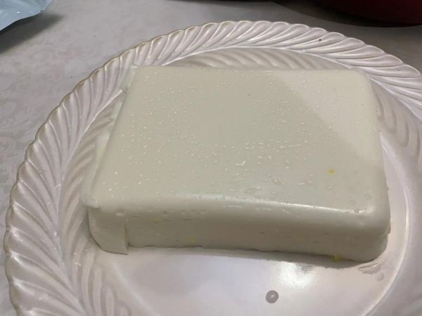 牛奶小方吉利丁用量_吉利丁片怎么融化不结块-第1张图片-山城妙识