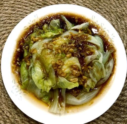 生菜球怎么做好吃_生菜球的家常做法-第1张图片-山城妙识