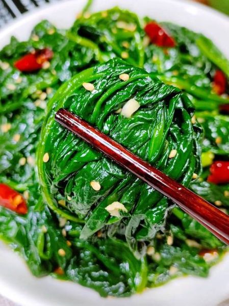 菠菜怎么做好吃_凉拌菠菜的做法窍门-第2张图片-山城妙识