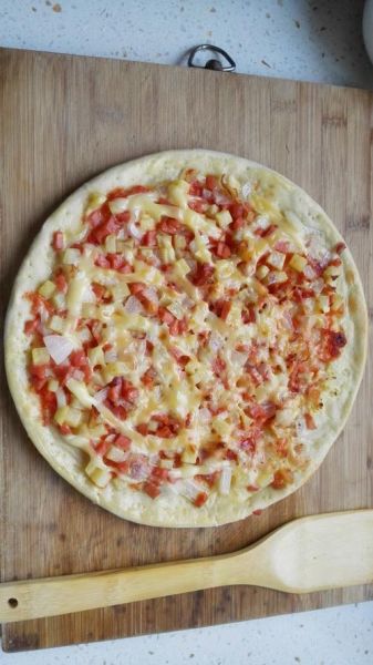 培根比萨电饼铛怎么做_电饼铛做比萨需要几分钟-第3张图片-山城妙识 培根比萨电饼铛怎么做_电饼铛做比萨需要几分钟-第3张图片-山城妙识