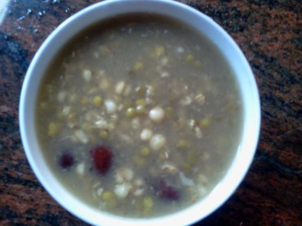 红枣绿豆汤的功效与作用_红枣绿豆汤的禁忌-第3张图片-山城妙识 红枣绿豆汤的功效与作用_红枣绿豆汤的禁忌-第3张图片-山城妙识