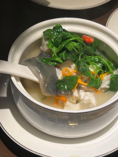 正是河豚欲上时是什么意思_春季吃河豚安全吗-第3张图片-山城妙识