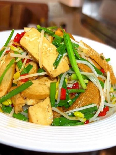 怎么炒豆腐干好吃又简单_豆腐干炒什么配菜最香-第1张图片-山城妙识