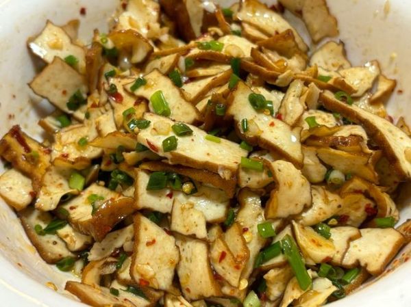 怎么炒豆腐干好吃又简单_豆腐干炒什么配菜最香-第2张图片-山城妙识