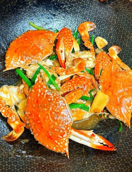 姜葱炒肉蟹怎么做_肉蟹怎么挑选才肥-第2张图片-山城妙识