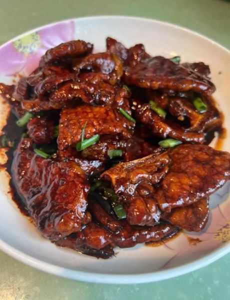 红烧大排怎么做好吃又嫩_红烧大排怎么做不柴-第1张图片-山城妙识 红烧大排怎么做好吃又嫩_红烧大排怎么做不柴-第1张图片-山城妙识