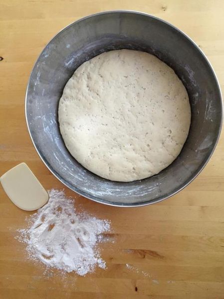 和面用冷水还是热水_和面的水温和面技巧-第2张图片-山城妙识 和面用冷水还是热水_和面的水温和面技巧-第2张图片-山城妙识