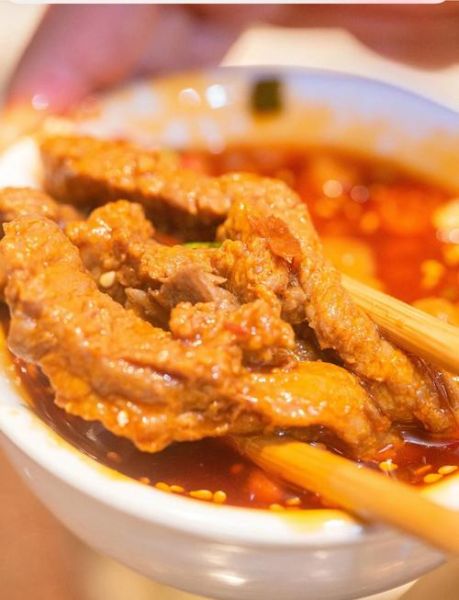 四川火锅底料怎么做_正宗四川火锅配菜有哪些-第1张图片-山城妙识 四川火锅底料怎么做_正宗四川火锅配菜有哪些-第1张图片-山城妙识