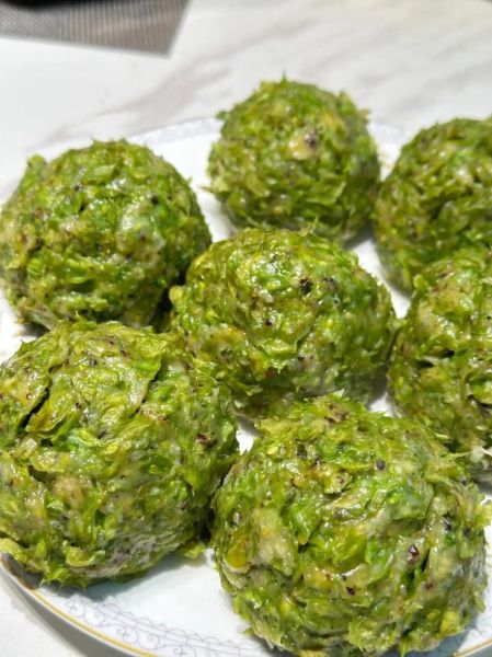 窝窝头中间配菜怎么做_窝窝头夹什么菜最好吃-第3张图片-山城妙识