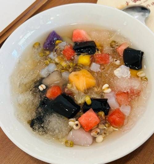 四果汤怎么做_四果汤需要哪些材料-第1张图片-山城妙识