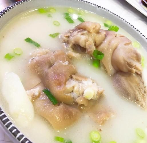 猪脚的营养价值及功效_猪脚怎么做好吃又补-第1张图片-山城妙识 猪脚的营养价值及功效_猪脚怎么做好吃又补-第1张图片-山城妙识