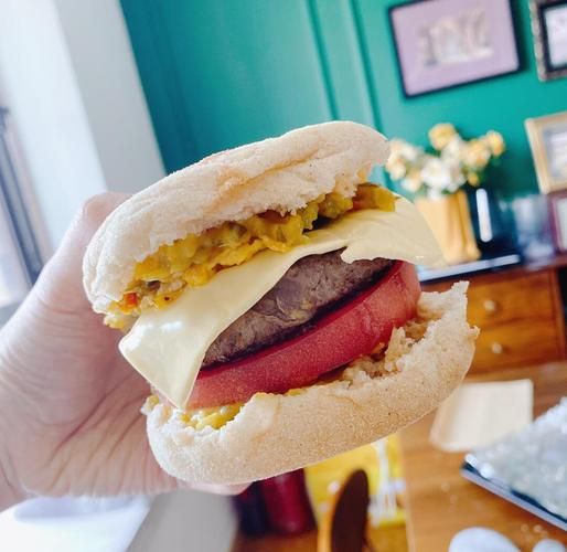 汉堡在家怎么做_汉堡肉饼怎么煎才嫩-第3张图片-山城妙识 汉堡在家怎么做_汉堡肉饼怎么煎才嫩-第3张图片-山城妙识