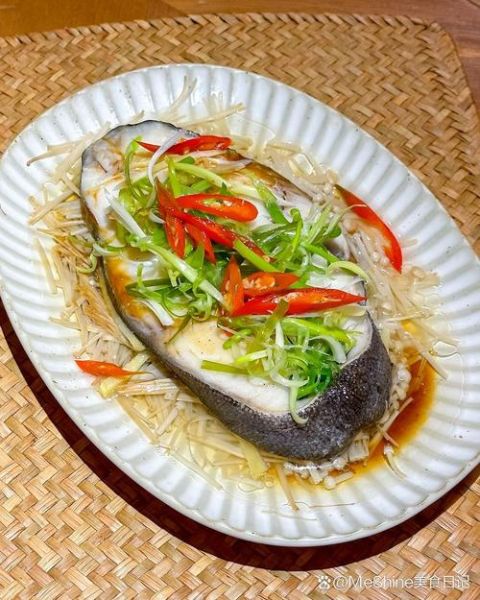 清蒸鳕鱼怎么做好吃又简单_清蒸鳕鱼需要蒸几分钟-第3张图片-山城妙识