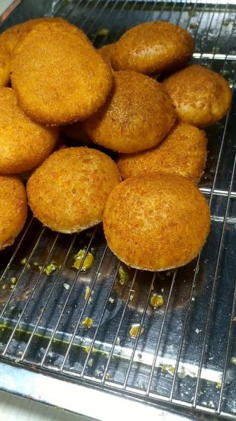 油炸糕怎么做又酥又脆_油炸糕酥脆技巧-第1张图片-山城妙识