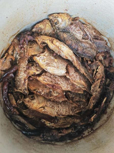 五香酥鱼怎么做_五香酥鱼需要哪些配料-第2张图片-山城妙识