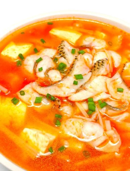 清炖鲈鱼汤怎么做好吃_清炖鲈鱼汤做法窍门-第3张图片-山城妙识