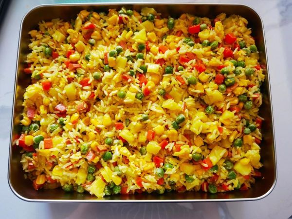 菠萝咖喱炒饭怎么做_菠萝咖喱炒饭好吃吗-第3张图片-山城妙识 菠萝咖喱炒饭怎么做_菠萝咖喱炒饭好吃吗-第3张图片-山城妙识