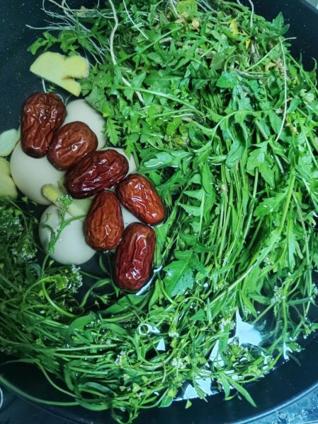 荠菜煮鸡蛋的正确做法_荠菜煮鸡蛋要煮多久-第2张图片-山城妙识 荠菜煮鸡蛋的正确做法_荠菜煮鸡蛋要煮多久-第2张图片-山城妙识