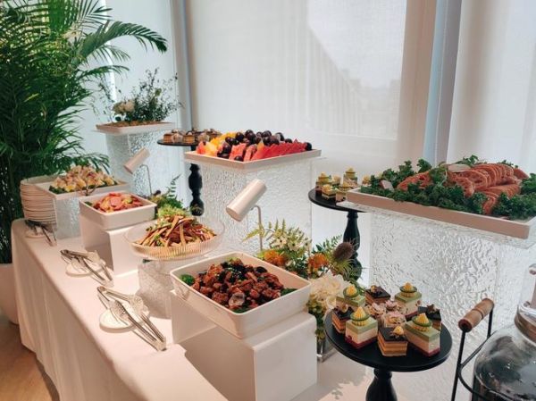 冷餐会布置_如何优雅又实用-第1张图片-山城妙识 冷餐会布置_如何优雅又实用-第1张图片-山城妙识