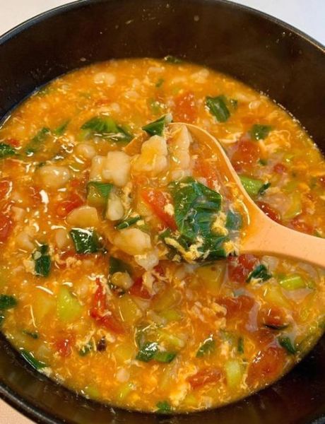 西红柿北瓜疙瘩汤怎么做_疙瘩汤的面糊比例是多少-第1张图片-山城妙识