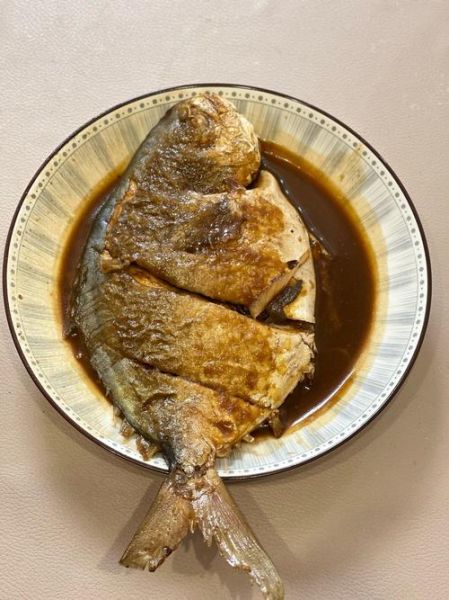 红烧鲳鱼怎么做才好吃_红烧鲳鱼正宗做法窍门-第3张图片-山城妙识 红烧鲳鱼怎么做才好吃_红烧鲳鱼正宗做法窍门-第3张图片-山城妙识