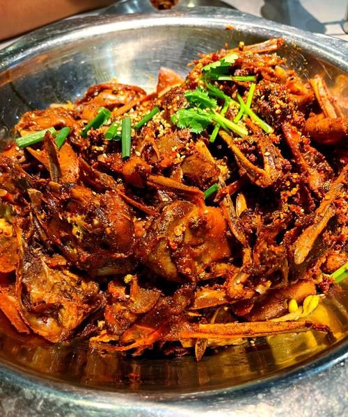 干锅鸭头怎么做才正宗_干锅鸭头正宗做法步骤-第3张图片-山城妙识