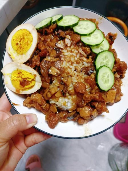 家常卤肉饭怎么做_卤肉饭简单做法-第3张图片-山城妙识