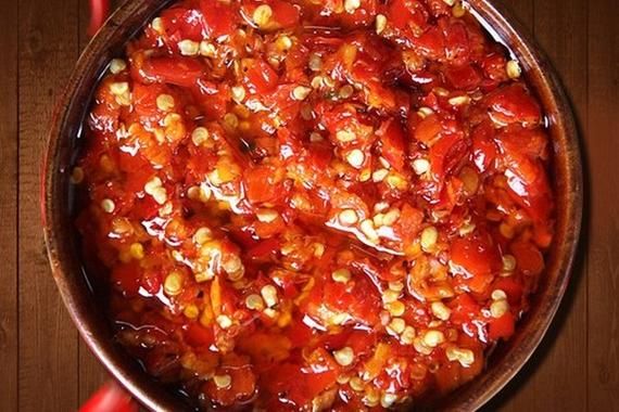 自制蒜蓉剁椒怎么做_蒜蓉剁椒保存多久-第2张图片-山城妙识