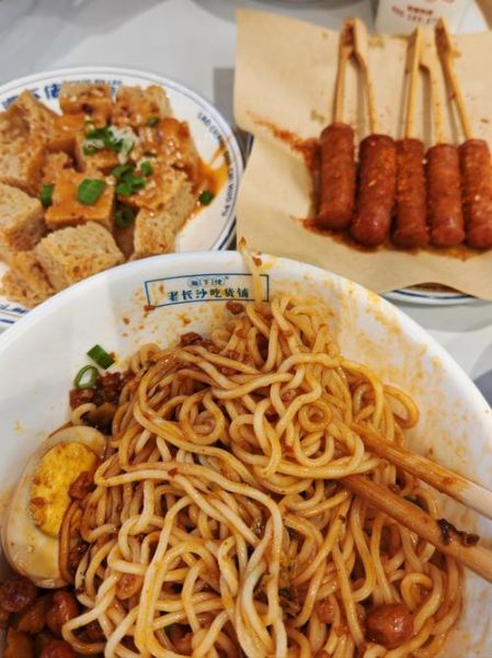 中国有名的小吃有哪些_哪里能吃到最正宗-第2张图片-山城妙识