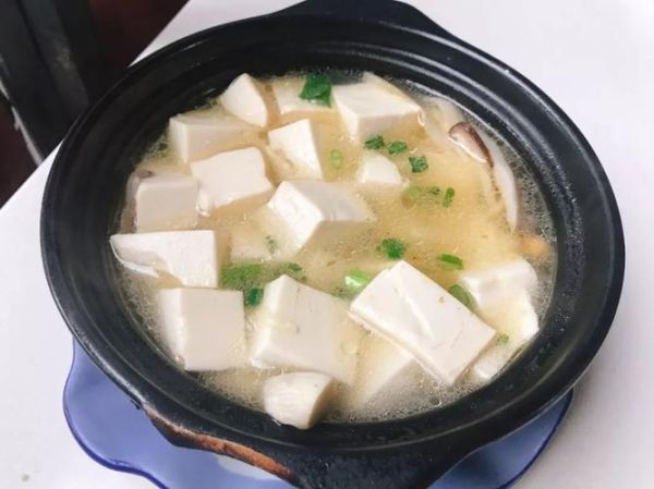 砂锅豆腐汤怎么做好吃_砂锅豆腐汤的正确做法-第1张图片-山城妙识 砂锅豆腐汤怎么做好吃_砂锅豆腐汤的正确做法-第1张图片-山城妙识