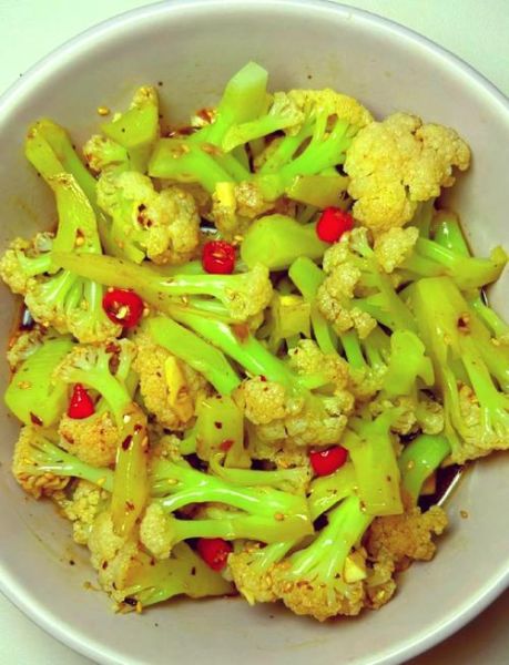 菜花凉拌怎么做好吃_菜花凉拌的家常做法-第1张图片-山城妙识