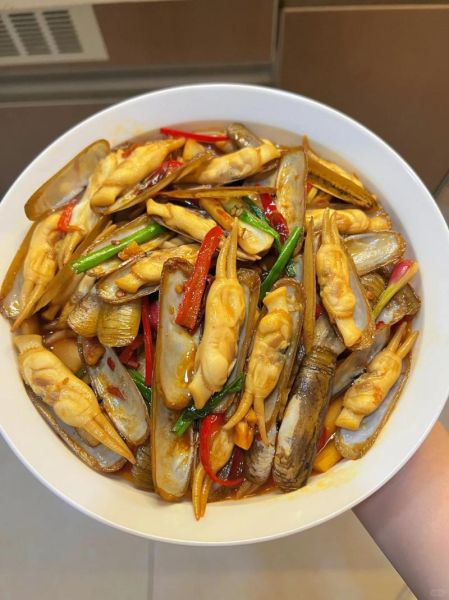 辣炒蛏子怎么做才鲜嫩_蛏子去沙最快的方法-第2张图片-山城妙识