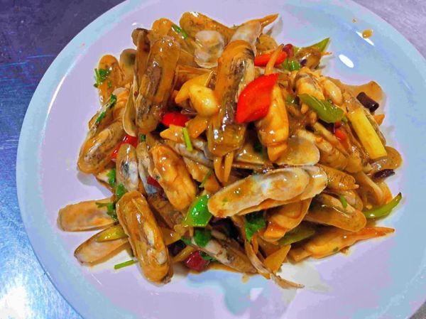 辣炒蛏子怎么做才鲜嫩_蛏子去沙最快的方法-第1张图片-山城妙识