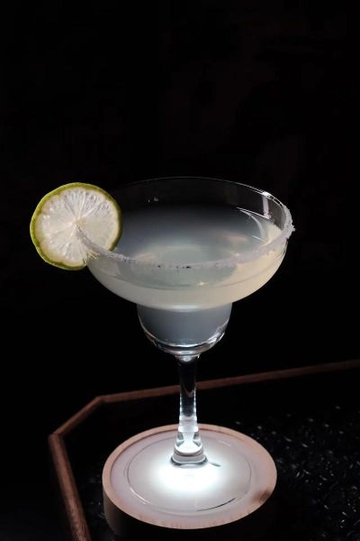 玛格丽特鸡尾酒口感怎么样_玛格丽特鸡尾酒好喝吗-第2张图片-山城妙识