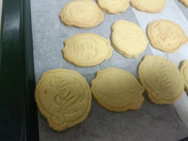 奶香饼干不用黄油怎么做_无黄油奶香饼干配方-第2张图片-山城妙识 奶香饼干不用黄油怎么做_无黄油奶香饼干配方-第2张图片-山城妙识