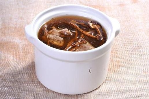 茶树菇老鸭汤的做法_茶树菇老鸭汤的功效-第3张图片-山城妙识 茶树菇老鸭汤的做法_茶树菇老鸭汤的功效-第3张图片-山城妙识