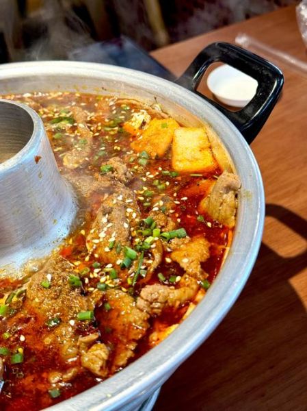 重庆豆花牛肉火锅加盟费用_加盟条件-第3张图片-山城妙识 重庆豆花牛肉火锅加盟费用_加盟条件-第3张图片-山城妙识