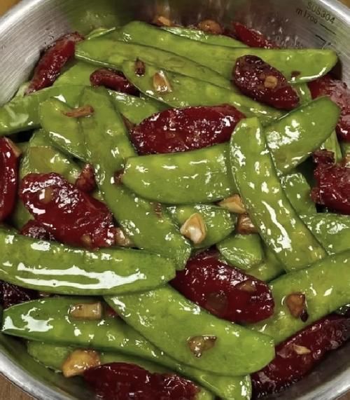 炒豌豆怎么炒好吃_炒豌豆需要焯水吗-第2张图片-山城妙识 炒豌豆怎么炒好吃_炒豌豆需要焯水吗-第2张图片-山城妙识