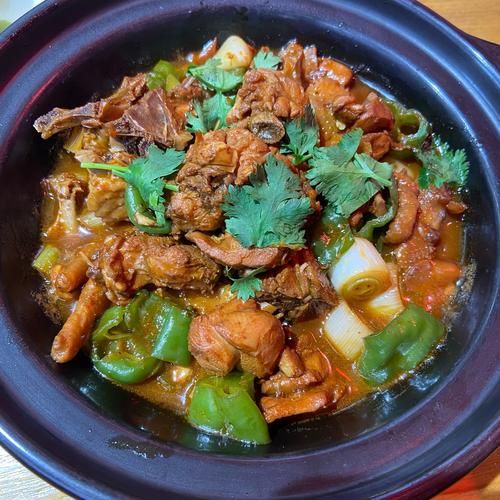 在家怎么炖鸡好吃_炖鸡用什么锅最香-第1张图片-山城妙识