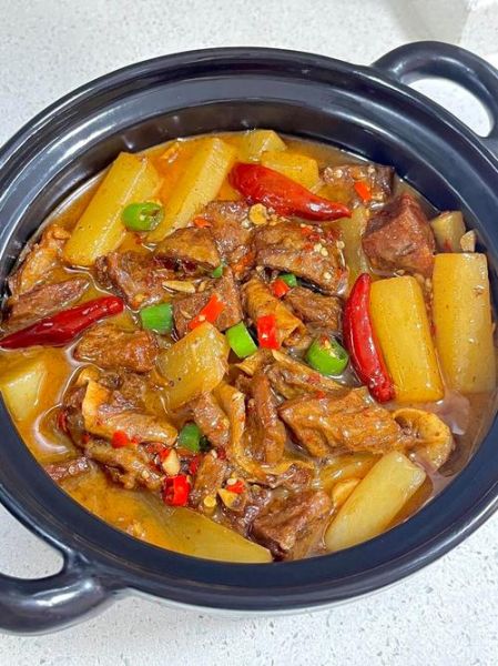 萝卜烧牛腩怎么做_牛腩炖多久才软烂-第2张图片-山城妙识