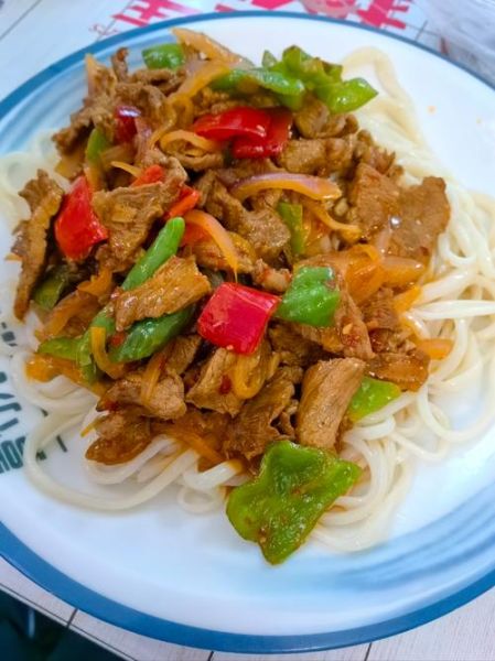 新疆拌面怎么做_家常做法步骤详解-第1张图片-山城妙识