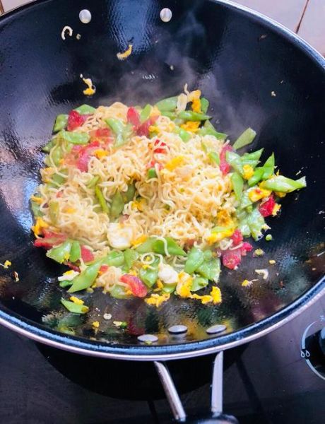 爆炒方便面怎么做_爆炒方便面做法大全-第1张图片-山城妙识 爆炒方便面怎么做_爆炒方便面做法大全-第1张图片-山城妙识