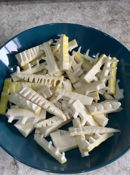 竹笋怎么切_竹笋切法技巧-第1张图片-山城妙识