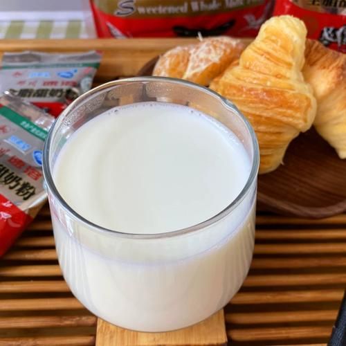 甜牛奶有营养吗_甜牛奶适合什么人喝-第3张图片-山城妙识